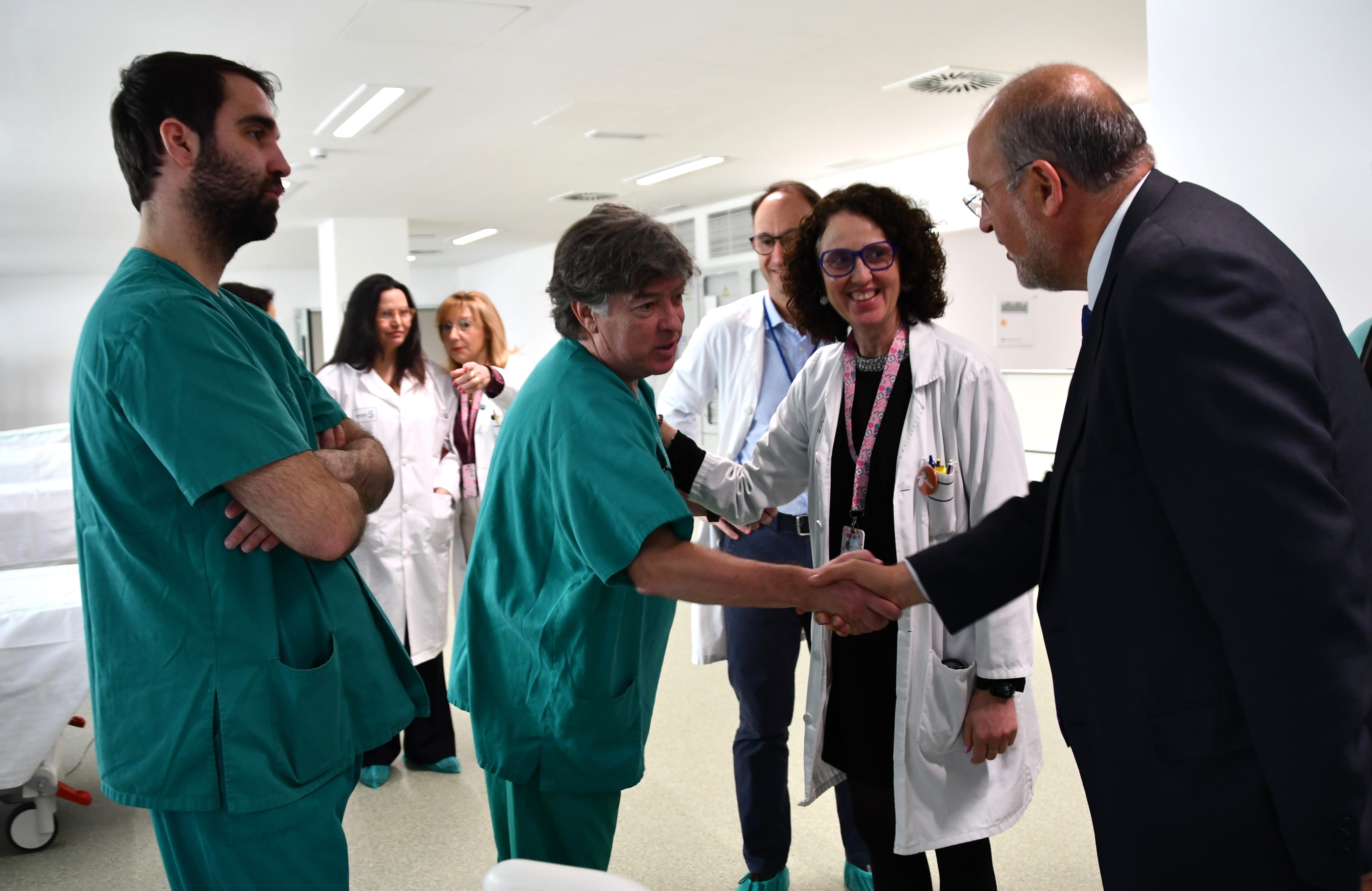 El Gobierno regional incorpora la Cirugía Plástica, Estética y ...